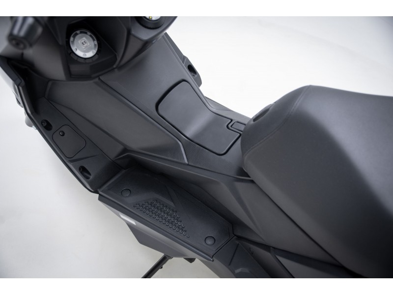 KYMCO DINK R 125 TUNNEL e5